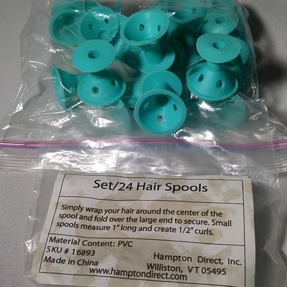 Vintage Hair Spools | Hair | Vintage Hair Spool Turquoise Curlers Set ...